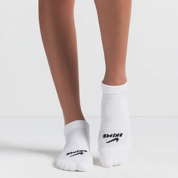 Nike Skims Dri-fit Ankle Socks - Multicolor