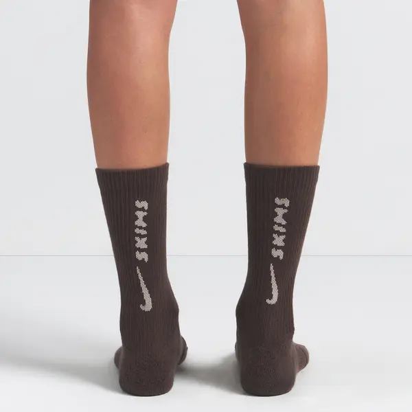 Nike Skims Dri-fit Crew Socks