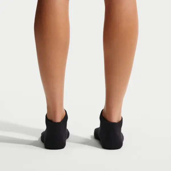 Nike Skims Dri-fit Ankle Socks By