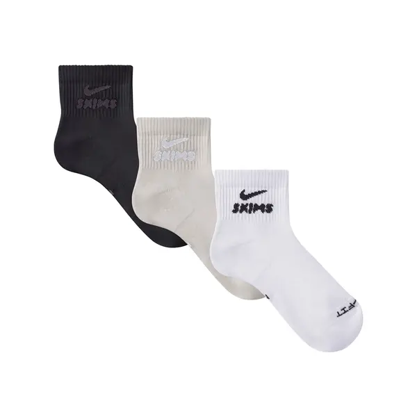 Nike Dri-fit Quarter Socks - Multicolor