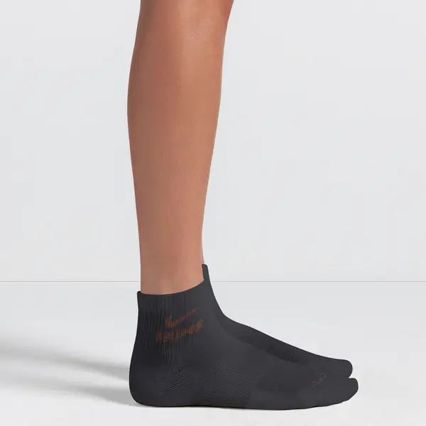 Nike Dri-fit Quarter Socks