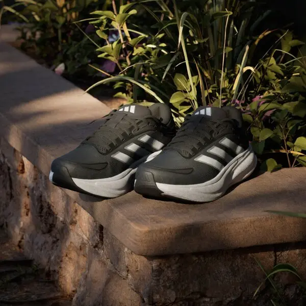 Adidas Response 2 Running Shoes - Core Black / Cloud White / Matte Silver