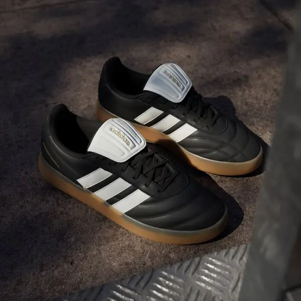 Adidas Barreda Mundial Shoes - Core Black / Core White / Gum