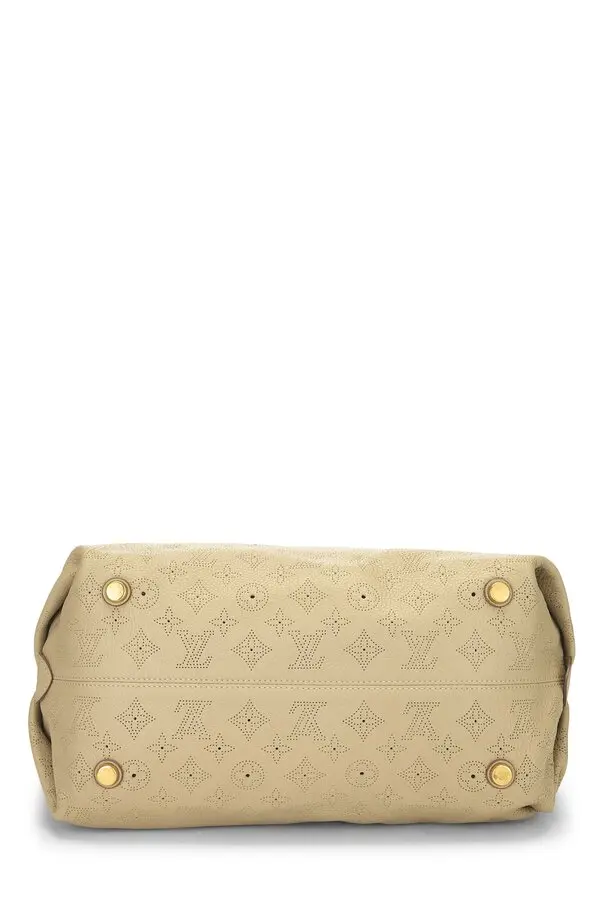 LOUIS VUITTON Monogram Mahina Galatea