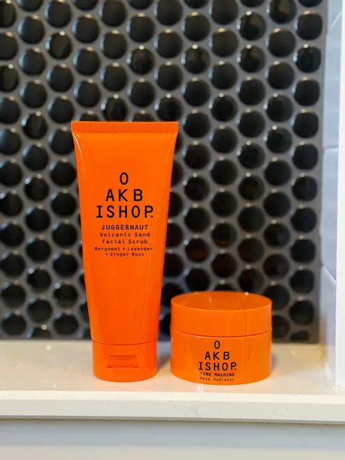 OAK BISHOP Of Few Words Skincare Kit