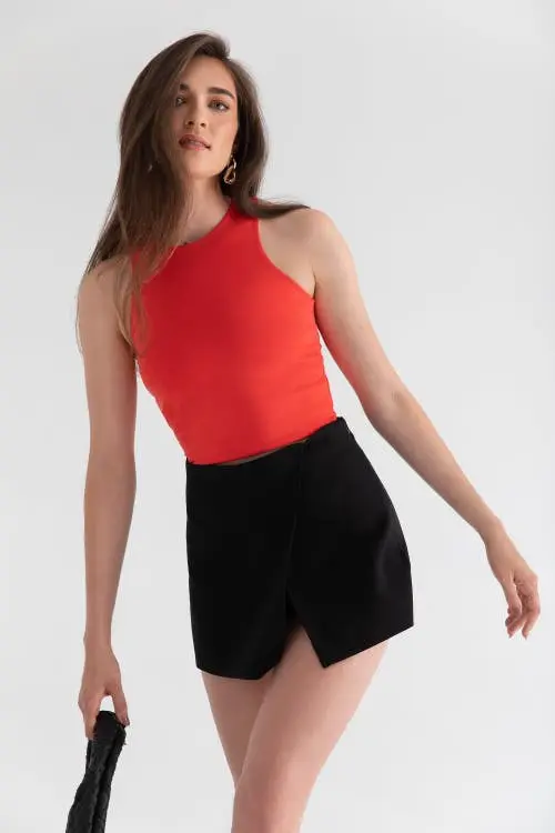 KADA Cupro Sculpt Racerback Crop Tank - Cherry