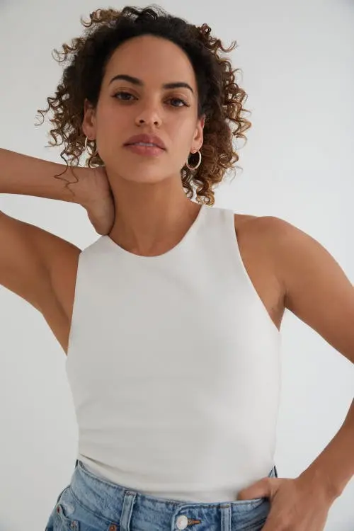 KADA Cupro Sculpt Racerback Crop Tank - Salt