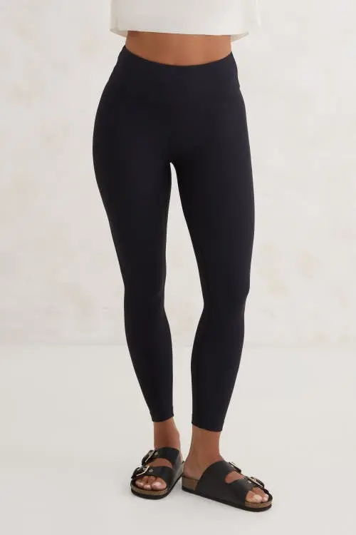 KADA The Rib Legging - Ink