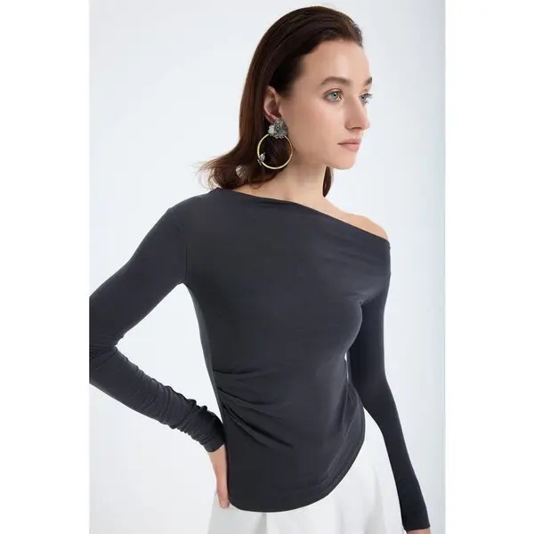 MONLICIA Aura One Shoulder Draped Top - Grey
