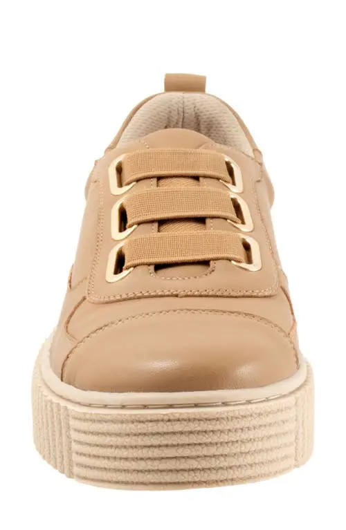 Trotters Bliss Platform Sneaker - Beige