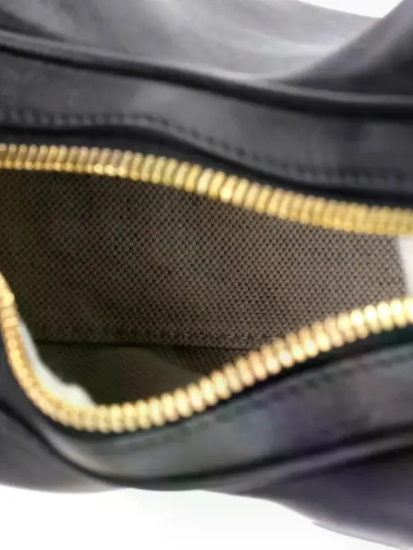 Gucci Attache Small Shoulder Bag - Black