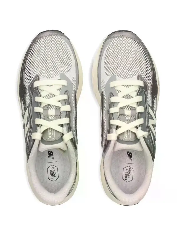 NEW BALANCE Fresh Foam Arishi V4 Running Sneakers - Grey