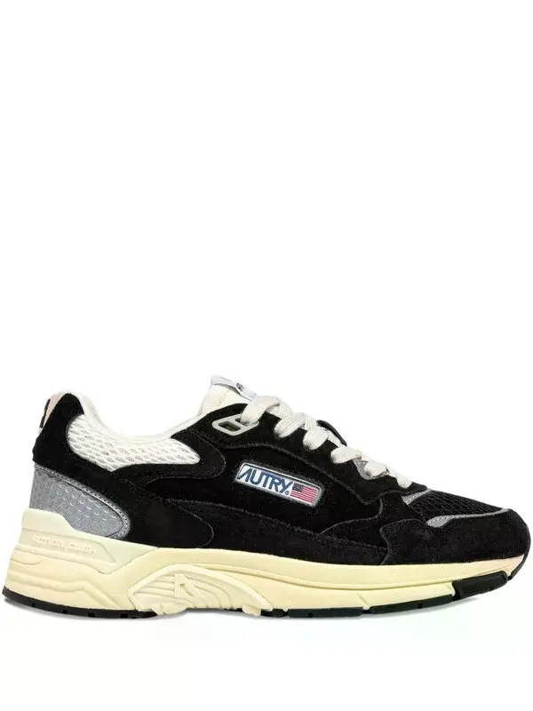 AUTRY Hyperway Panelled Sneakers - Black