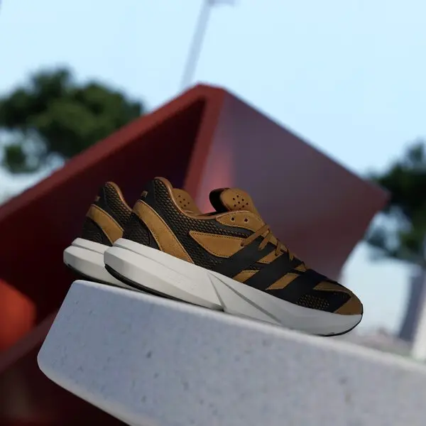 Adidas Lightblaze Sneakers - Bronze Strata / Core Black / Off White