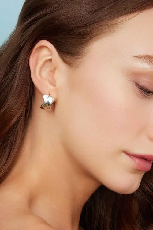 ORADINA Sterling Kisses Drop Earrings