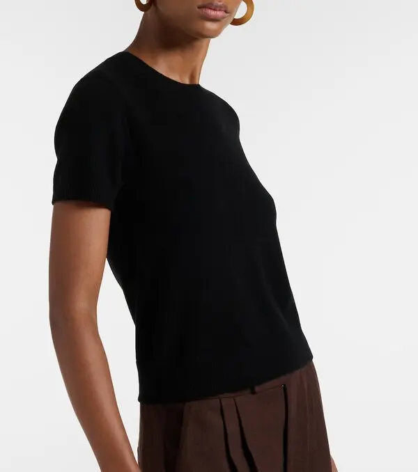 Vince Wool And Cashmere-blend Sweater - Black