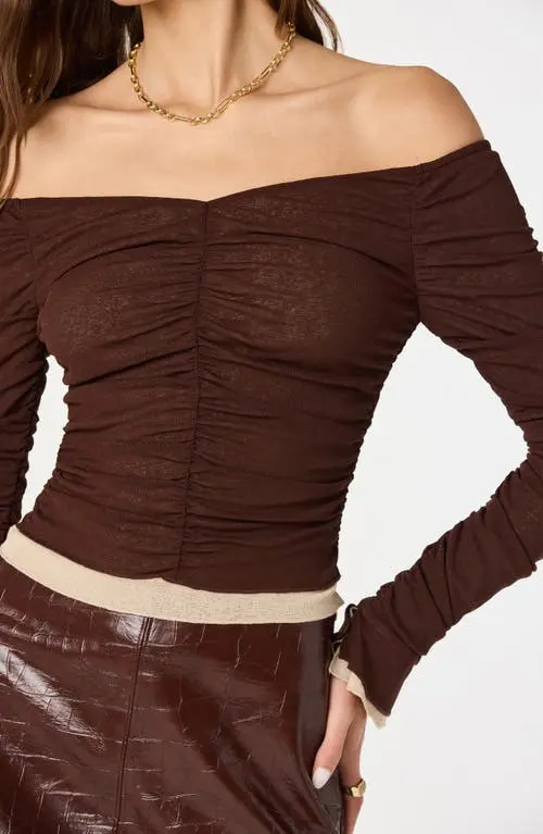 Astr The Label Ruched Off-the-shoulder Top - Brown