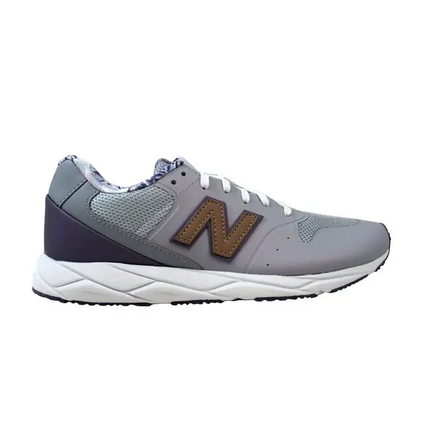 NEW BALANCE 96 Sneakers