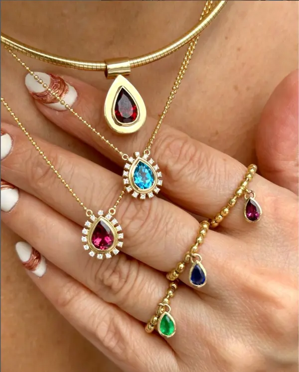 OUF! Goldballs Stretch Ring With Emerald Gemdrop Charm