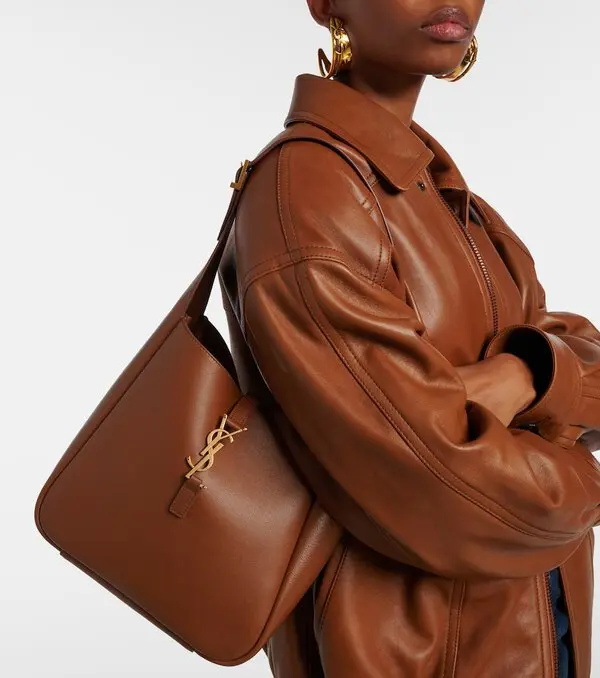 Saint Laurent Le 5 À 7 Small Leather Tote Bag