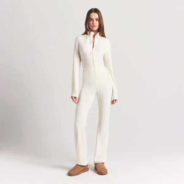 SKIMS Outdoor Fleece Catsuit - Ecru