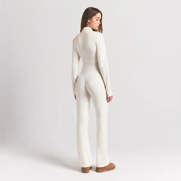 SKIMS Outdoor Fleece Catsuit - Ecru
