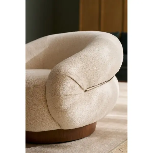 CARACOLE Smoosh Swivel Chair