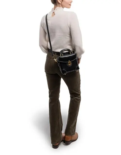 OLD TREND Azalea Genuine Leather Box Crossbody - Black