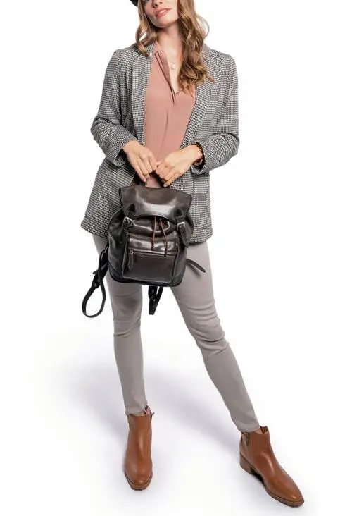 OLD TREND Ficus Leather Backpack - Grey