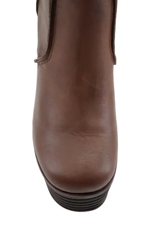ZIGI Argelia Waterproof Platform Bootie - Brown