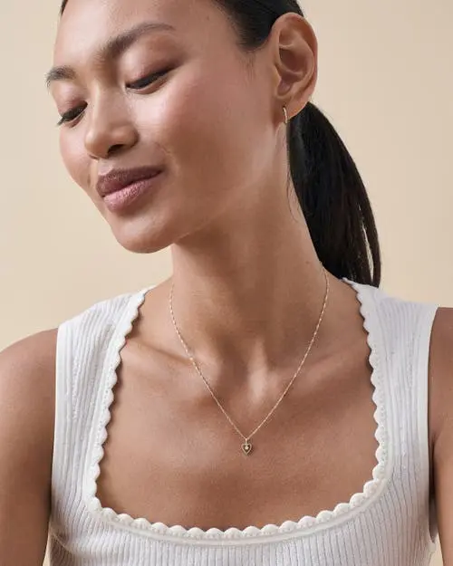 EDGE OF EMBER Diamond Pendant Necklace