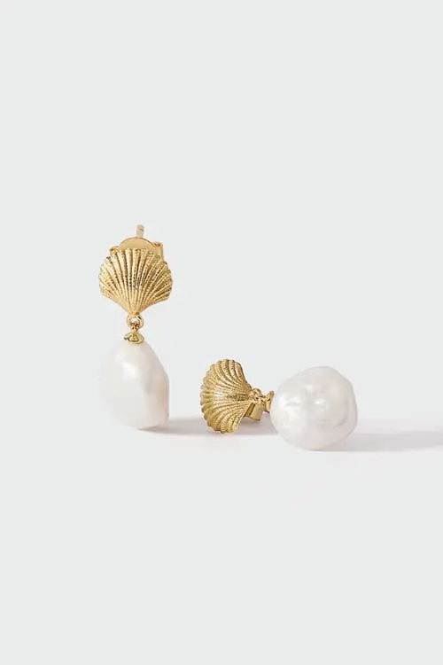 EDGE OF EMBER Freshwater Pearl Drop Earrings