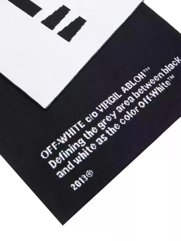 Off-White Quotes Knit Scarf