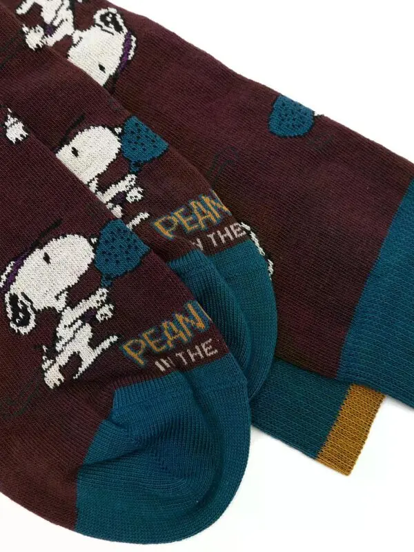 IN THE BOX X Peanuts Snoopy Paddle All-over Socks
