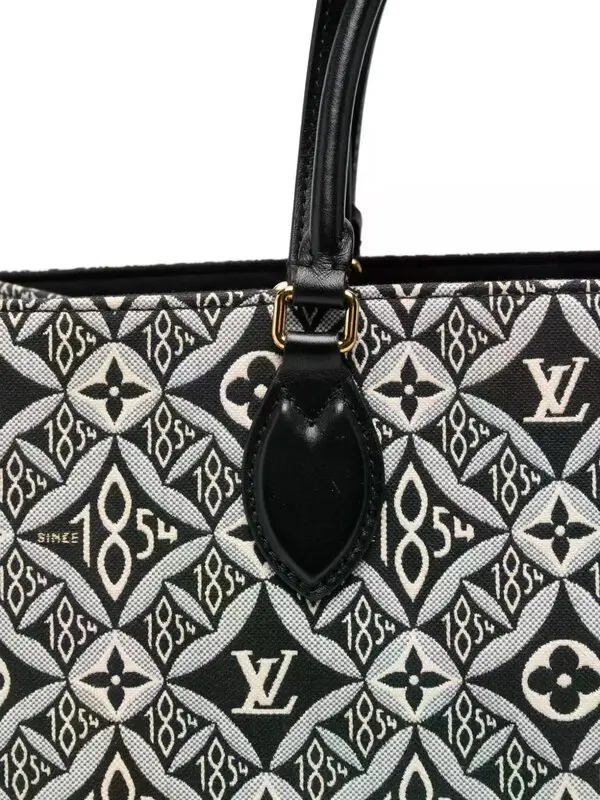 LOUIS VUITTON Onthego Gm Jacquard-monogram Tote - Black