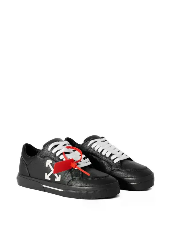 Off-White Vulcanized Low-top Sneakers