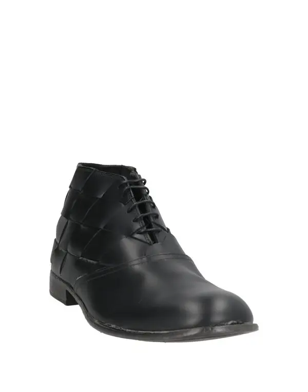 Moma Lace-up Ankle Boots - Black