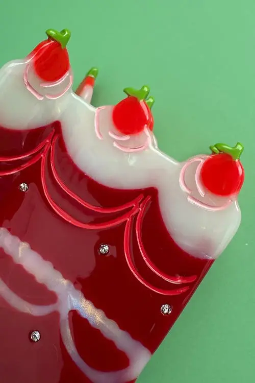CENTINELLE Dark Cherry Cake Hair Claw