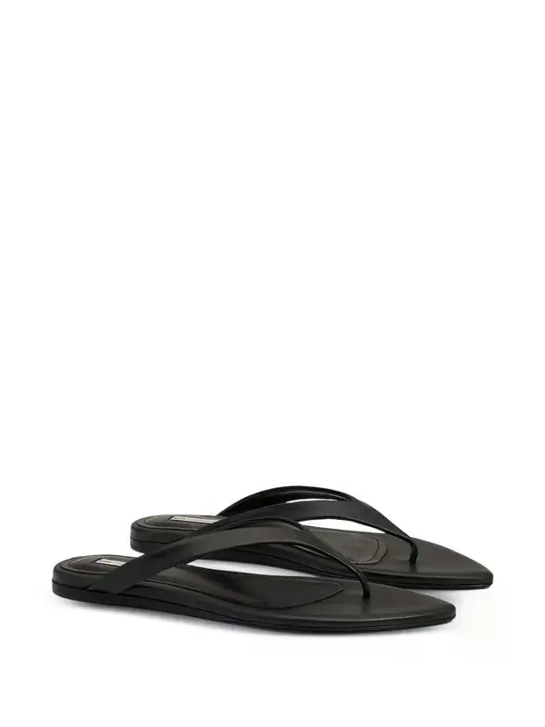 AMI Paris Pointed-toe Flat Sandals - Black