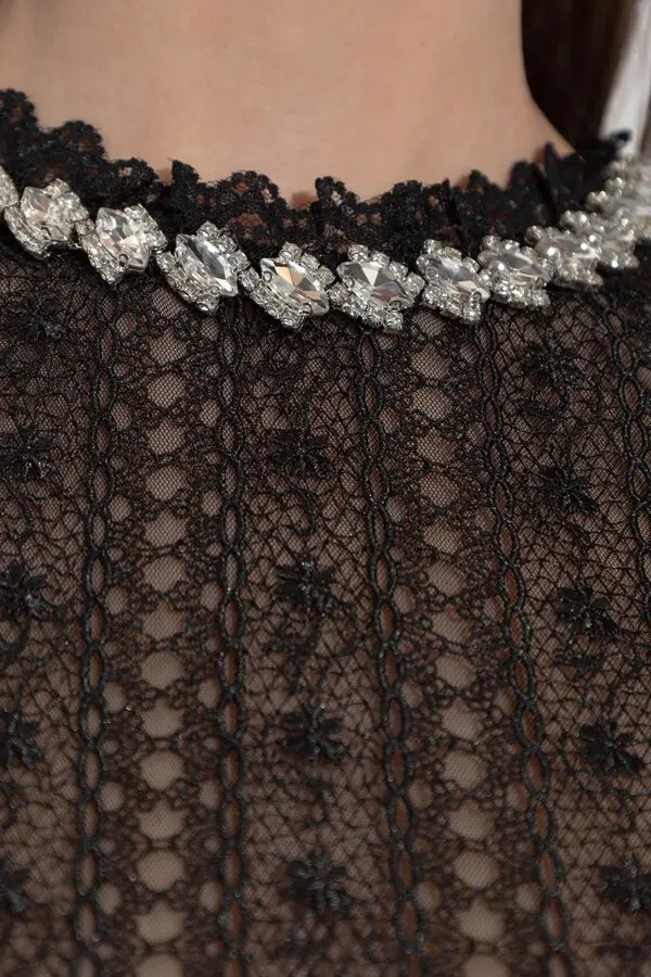 SELF-PORTRAIT Lace Top