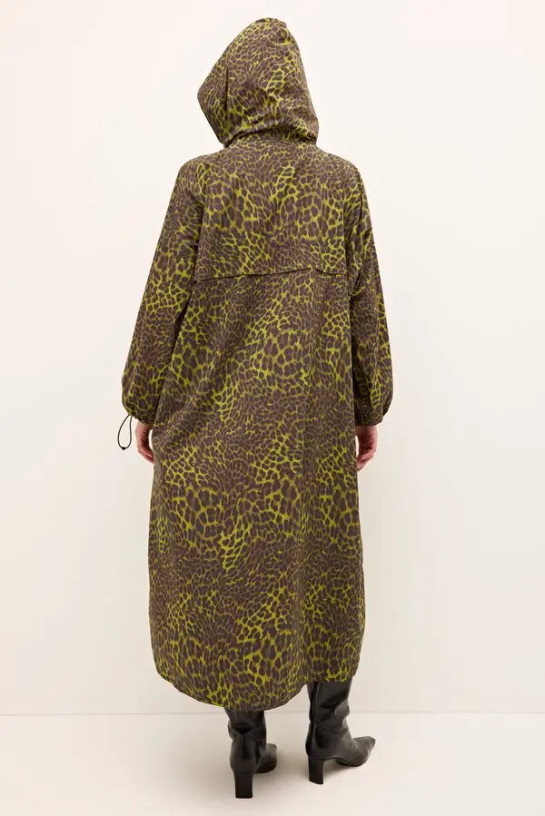 MARIE OLIVER Desirae Poncho