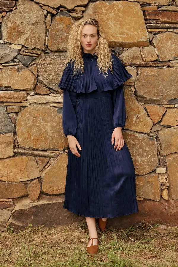 MARIE OLIVER Verity Pleated Cape Dress