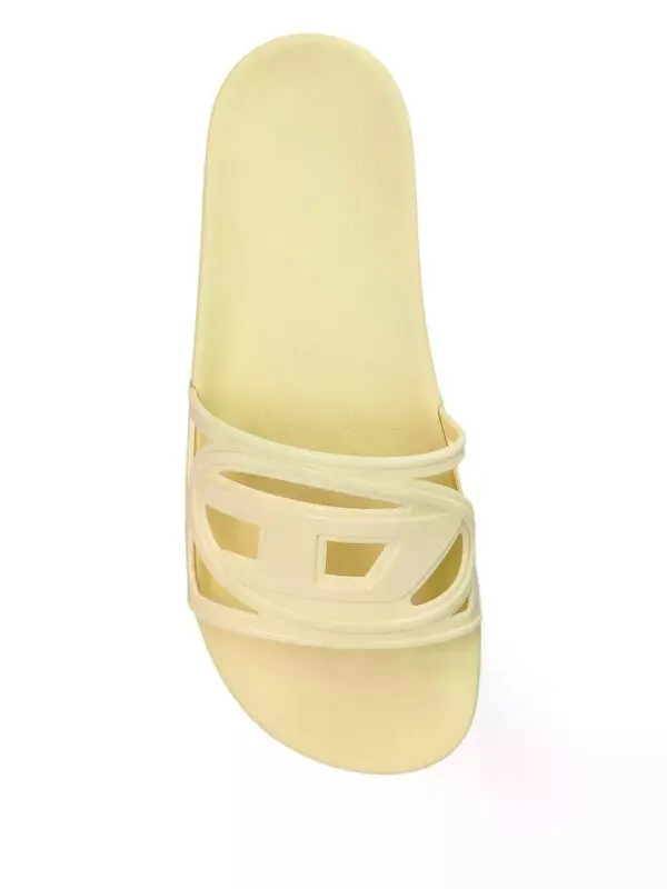 DIESEL® Sa-clyde Logo Slides