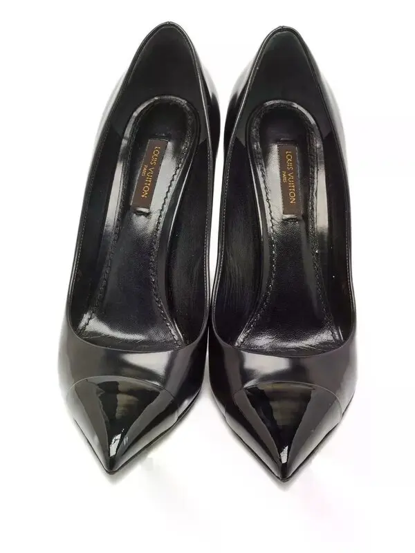 LOUIS VUITTON Urban Twist Pointed-toe Pumps