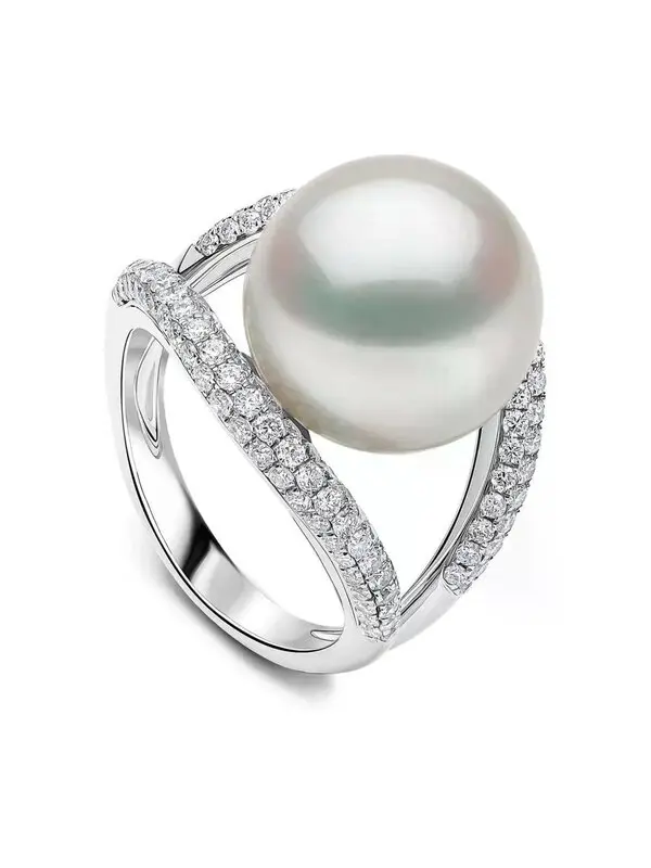 Yoko London Duchess Diamond And Pearl Ring