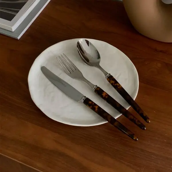 CAPDECO Tang 5 Piece Place Setting - Tortoise