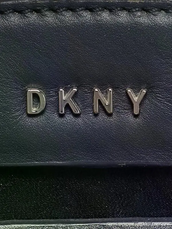 Dkny Leather Logo-detail Tote Bag