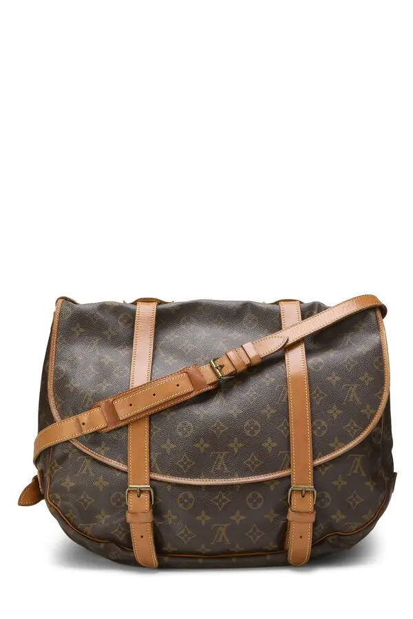 LOUIS VUITTON Monogram Saumur 43