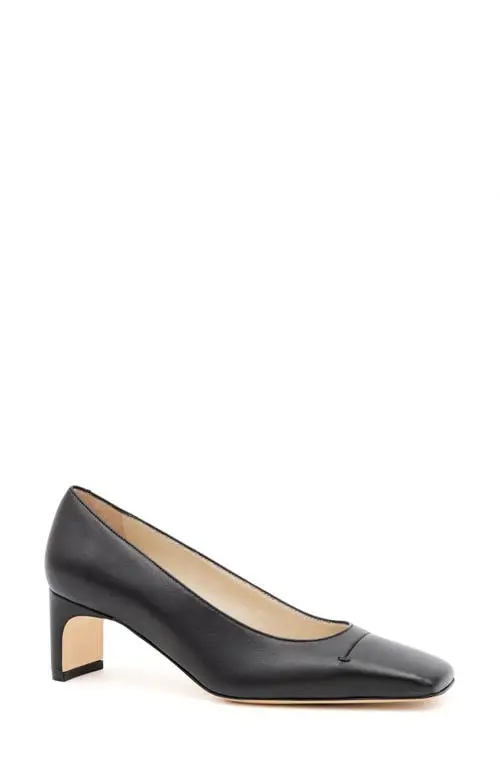 AMALFI BY RANGONI Serapide Leather Cap-toe Pumps - Black Parmasoft