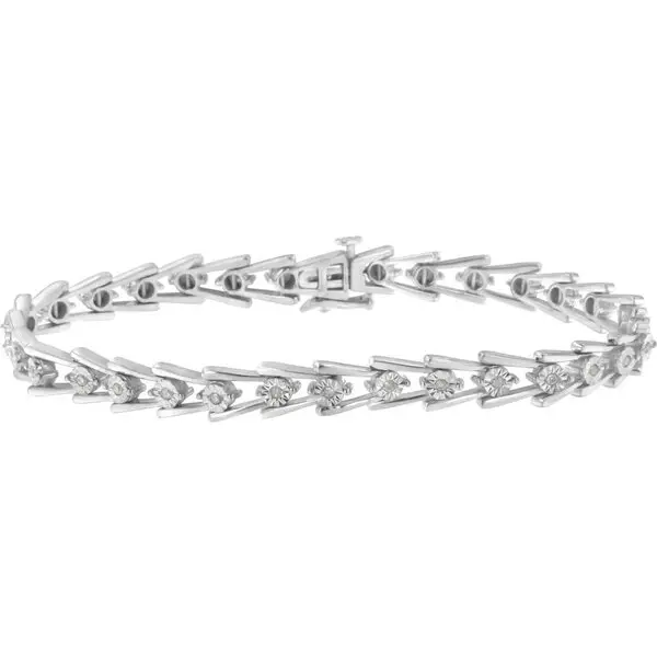 HAUS OF BRILLIANCE Silver 1/4 Cttw Miracle Set Diamond Open "v" Bracelet - White